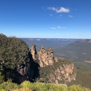 Where is the best place to view the Three Sisters?